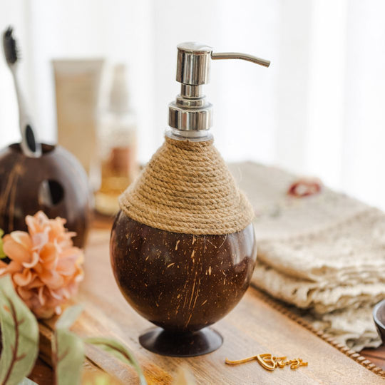 Coconut shell soap dispenser – Swacch Bazaar